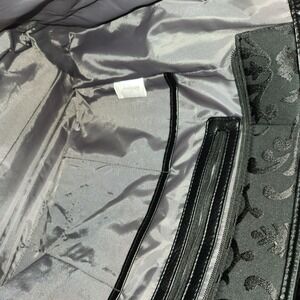 thirty-one | Bags | Thirtyone Black Embroidered Tote Bag Crossbody ...